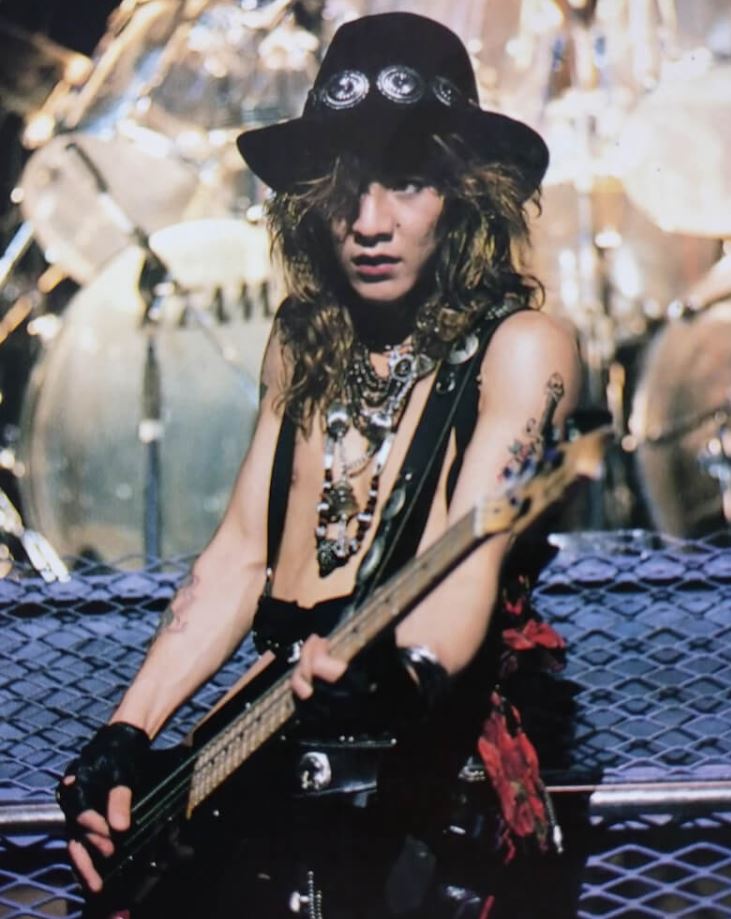 XJAPAN TAIJIの指がない噂は本当か？生い立ちやサングラスについて - XJAPAN FANS BLOG